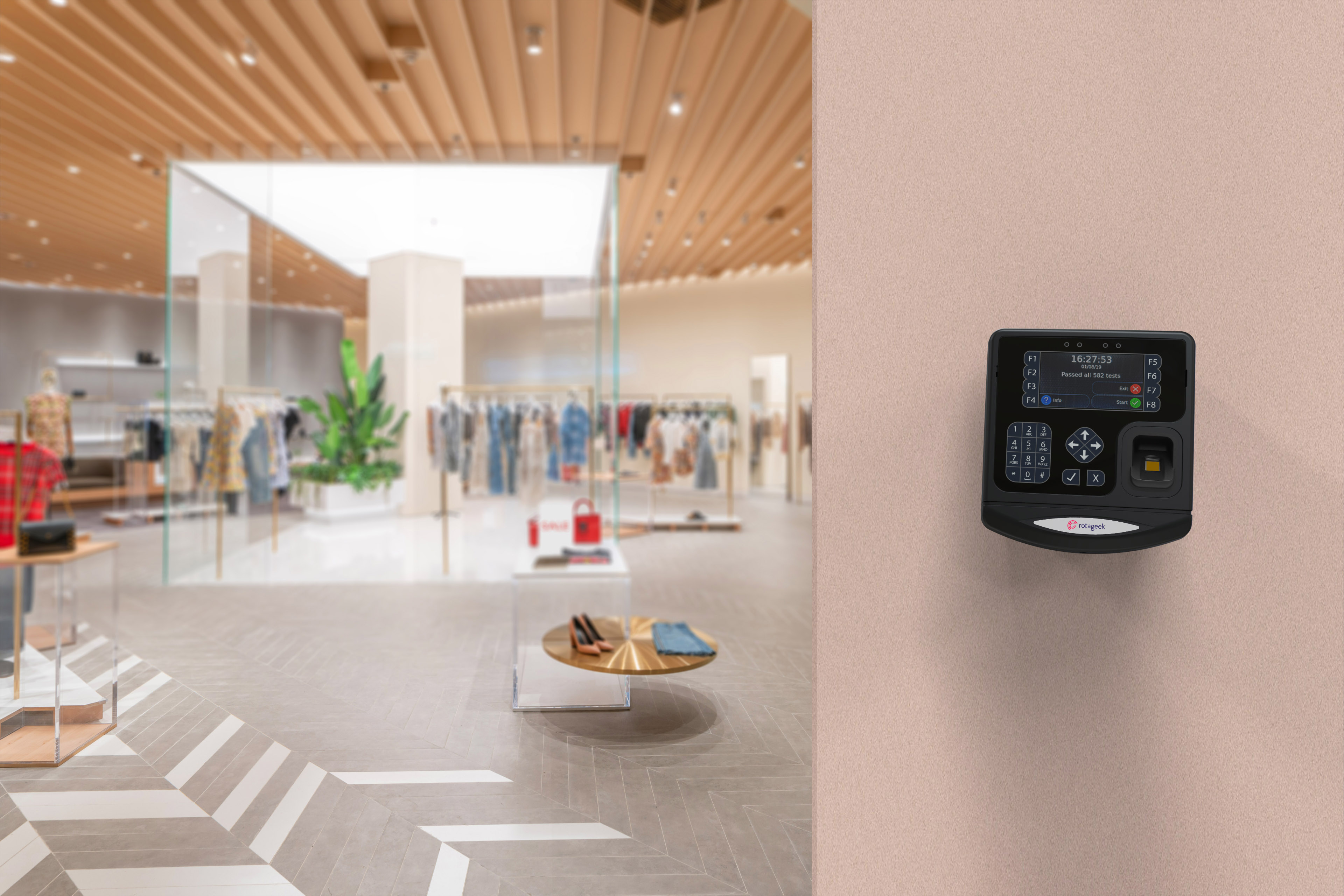 Best Clock In App for UK Businesses | Rotageek